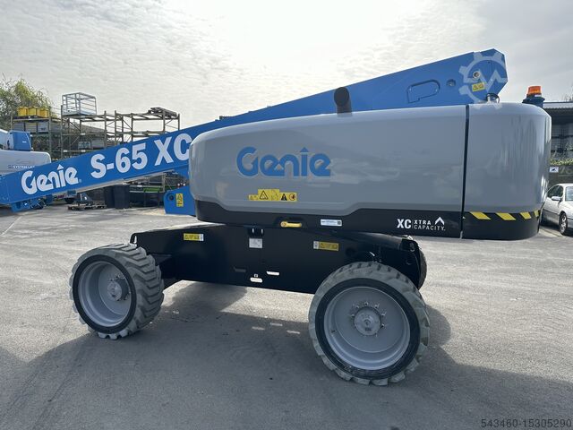 Genie S-65 XC Diesel Telescopic Boom Lift
Genie S65XC