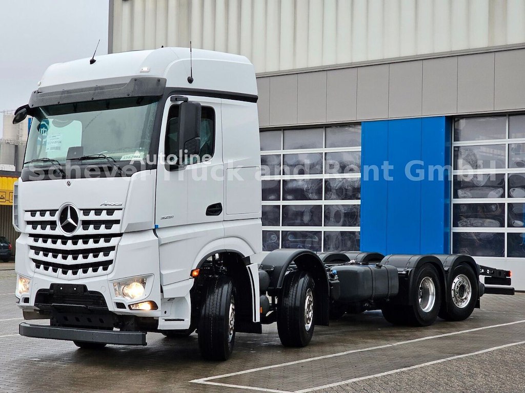 Novi Mercedes-Benz Arocs 3251 8x2/Vorbereitung Fronstutze Ladekra kamion šasija