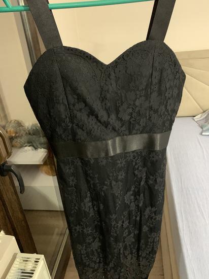 Crna cipkana haljina