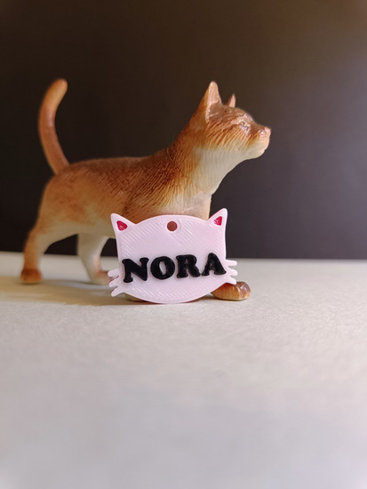 Maca privezak za ljubimce sa imenom
