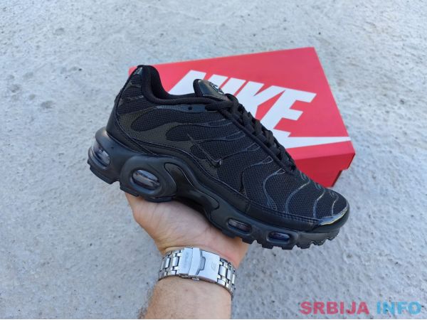 Nike Air Max Plus TN Triple Black