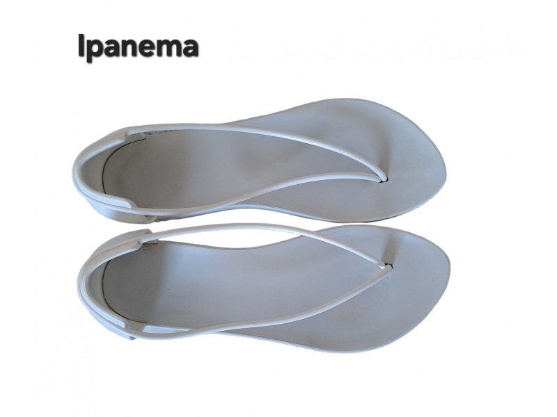Ipanema bele sandale
