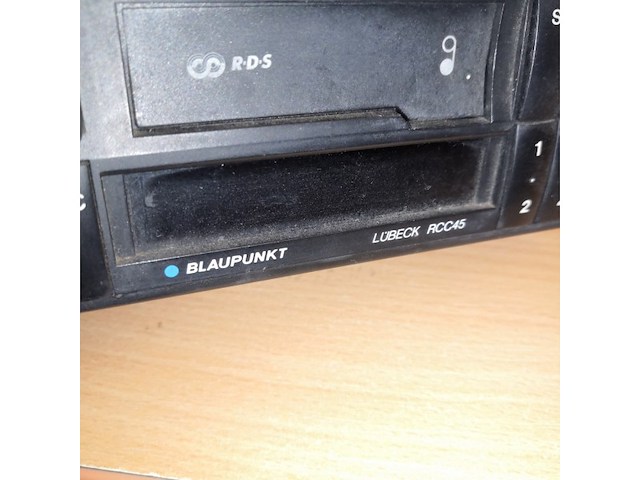 Radio kasetofon Blaupunkt LUBECK RCC45