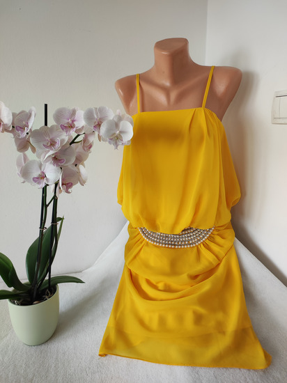 Žuta haljina sa biserima vel L
