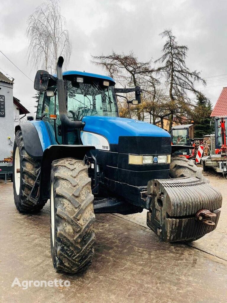 New Holland TM 190 traktor točkaš
