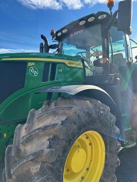 John Deere 6R175 traktor točkaš