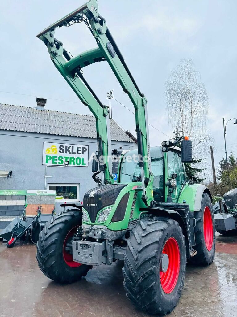 Fendt 724 Vario Profi Plus traktor točkaš