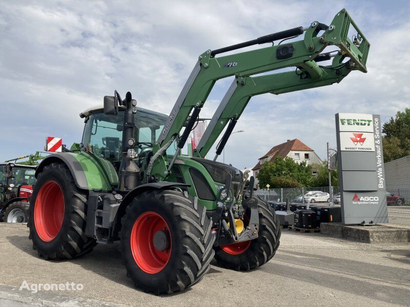 Fendt 718 ProfiPlus SCR + Quicke Q76 traktor točkaš
