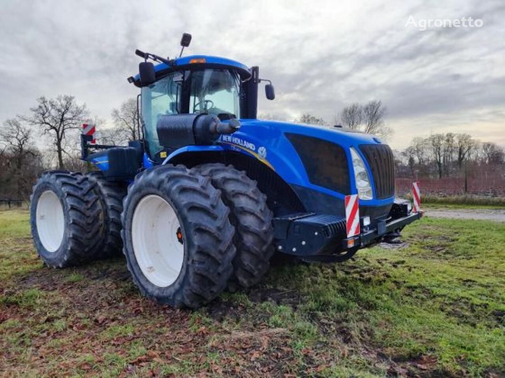 T9.560 traktor točkaš