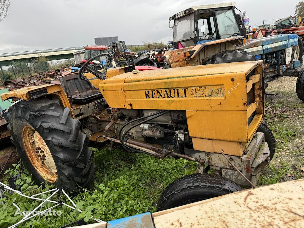 Renault 421 traktor točkaš