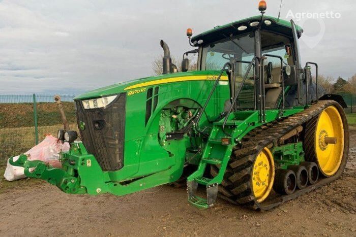 John Deere 8370 RT traktor guseničar