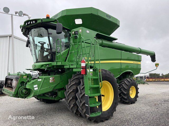 John Deere S680 kombajn za žito