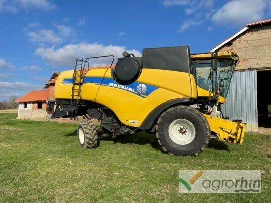 New Holland CX 5090 kombajn za žito