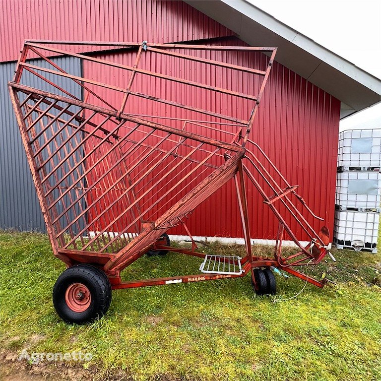 Prodaje se Egebjerg Halmballevogne traktorsku prikolicu na aukciji