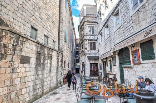 Prodaja stanova Kotor Stari grad - dupleks