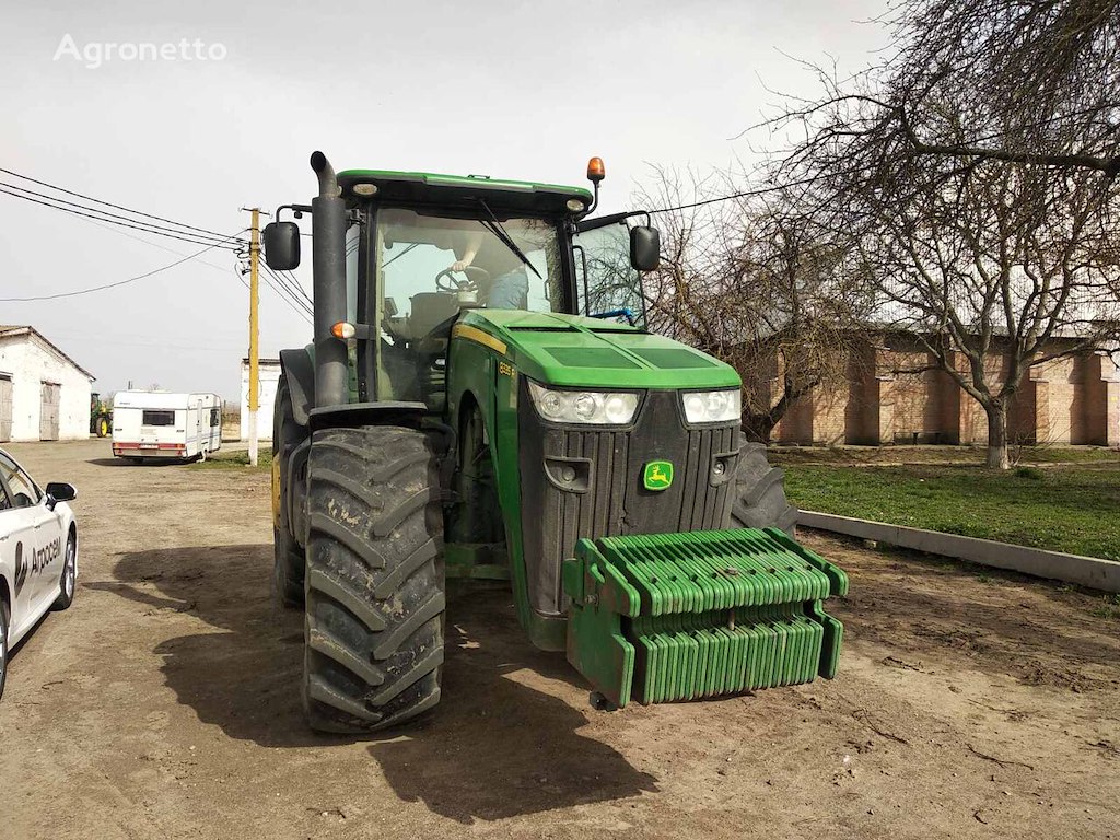 John Deere 8335R traktor točkaš
