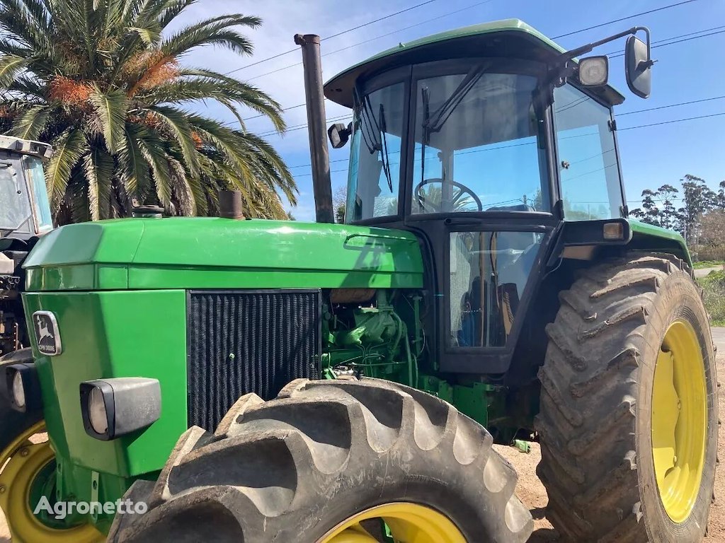 John Deere 2850 traktor točkaš