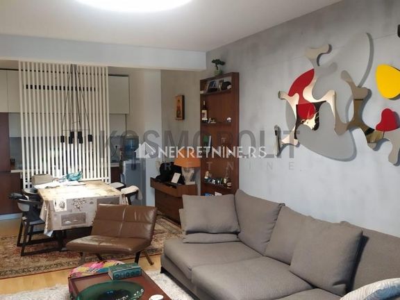 Zemun, Cara Dušana, Cara Dušana, 3.0, 97m2, 245000 EUR