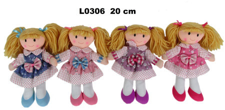Mekana lutka u haljinici 20cm 156464