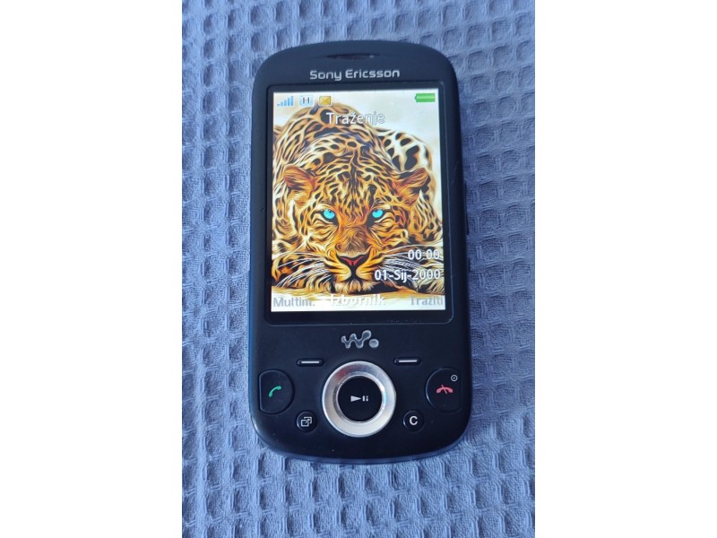 Sony Ericsson Zylo W20i(procitaj opis ,vazno je)