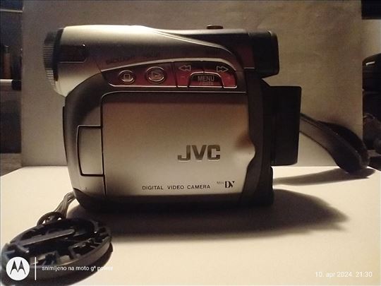 JVC GR-D240 miniDV video kamera