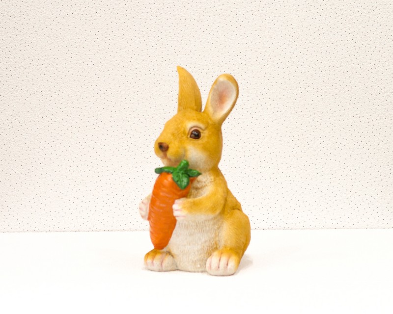 Uskršnja dekoracija - BUNNY WITH MUSHROOM/CARROT 21056 26cm - N39