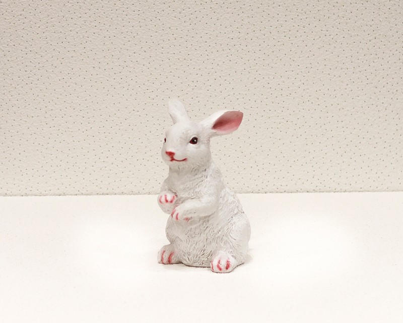 Uskršnja dekoracija - WHITE BUNNY 32513-1-2 16cm - N39