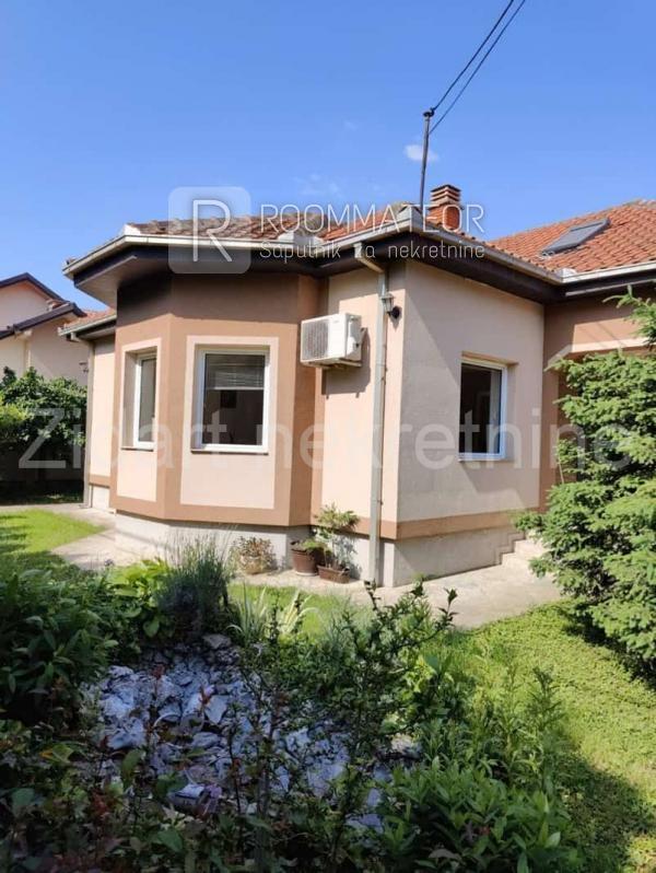 Kuća na prodaju, 147m2, 320.000€