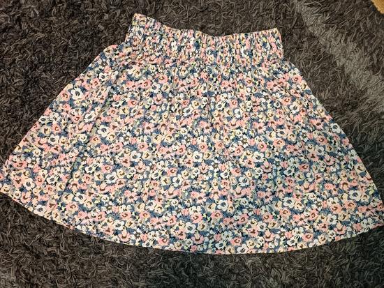 Cvetna suknja H&M