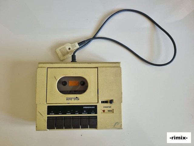 C64 kasetovon - Phonemark PM-4401C