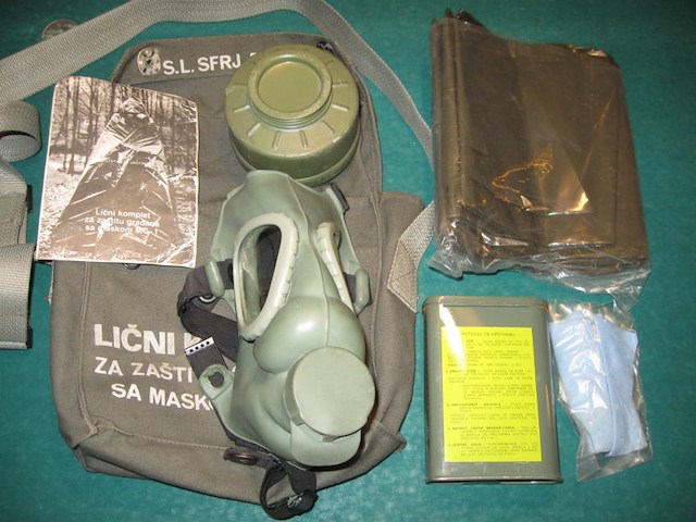 Zastitna maska M-1 i licni komplet za zastitu gradjana