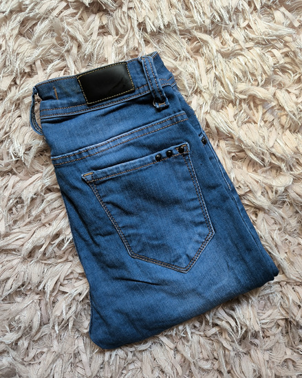 Capitto jeans / skinny farmerke, teksas