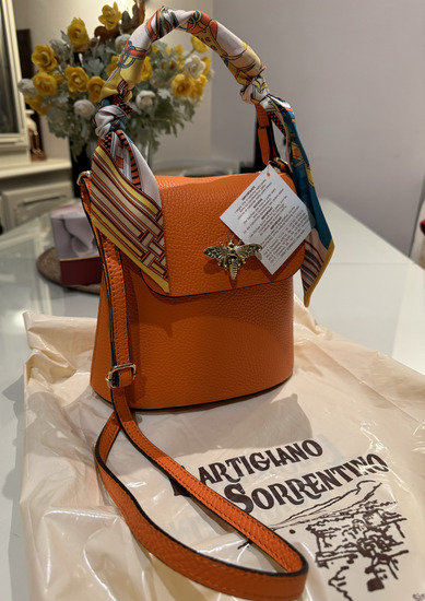 L’ ARTIGIANO SORRENTINO orange leather bag - NOVO