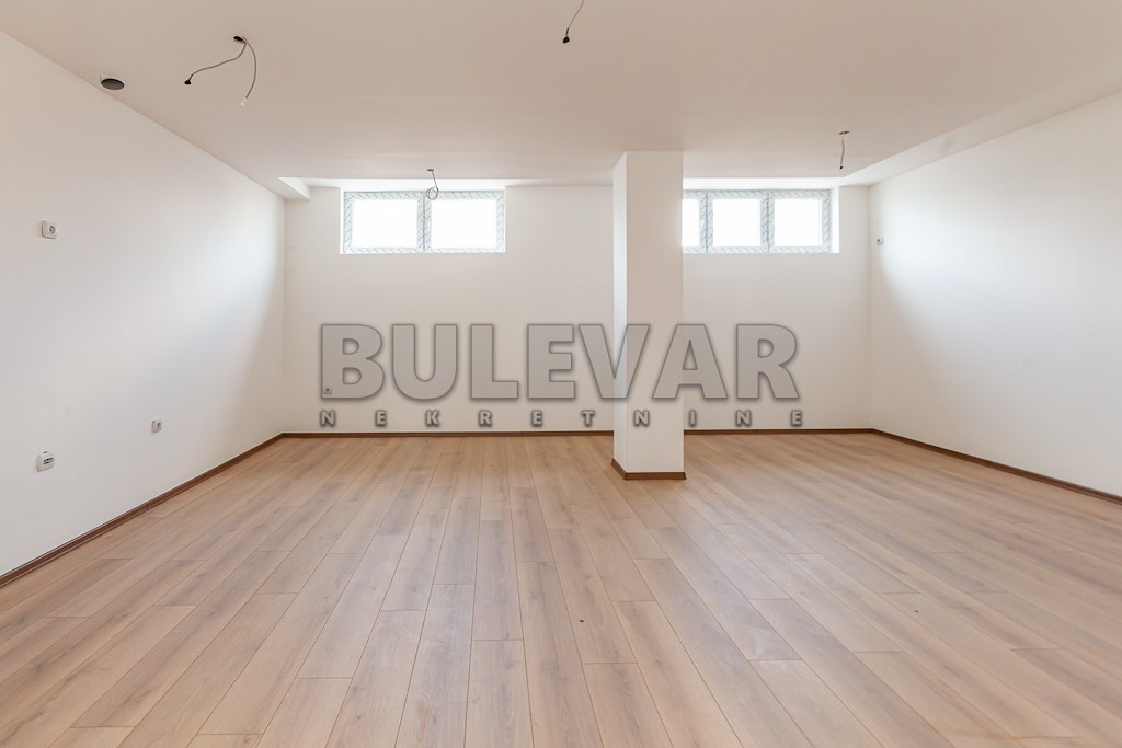Dvosoban stan, 80 m2, Donja Vrežina, Stanislava Biničkog ID: p-010360