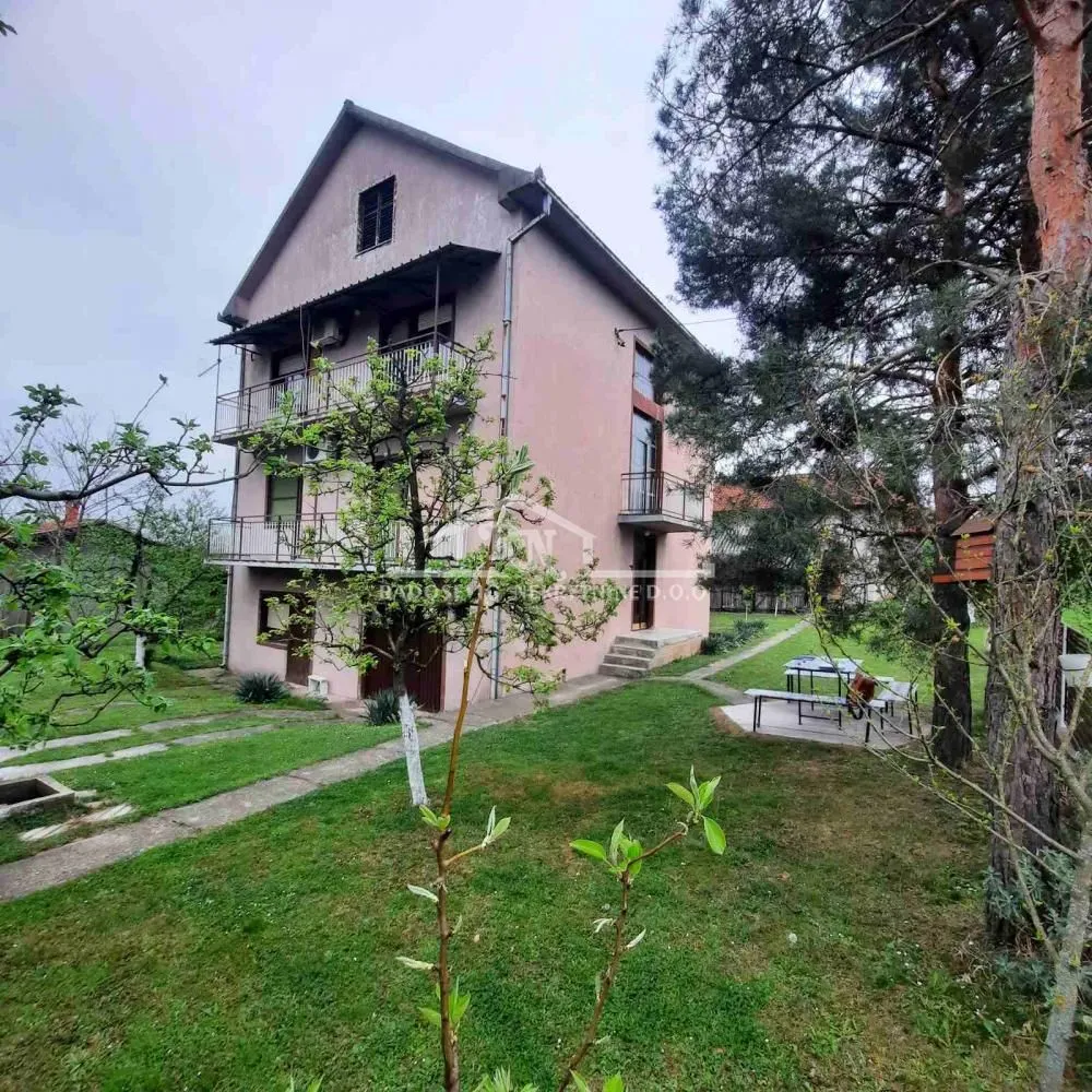 Prodaja, kuća, 219m2, Čukarica, Beograd