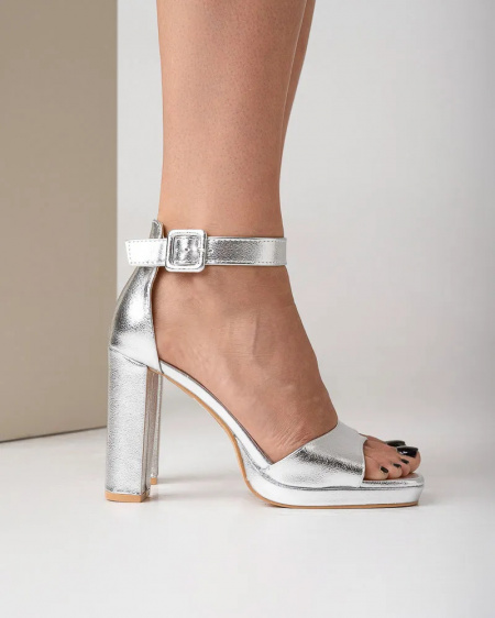 Ženske sandale na štiklu LS222400 srebrne