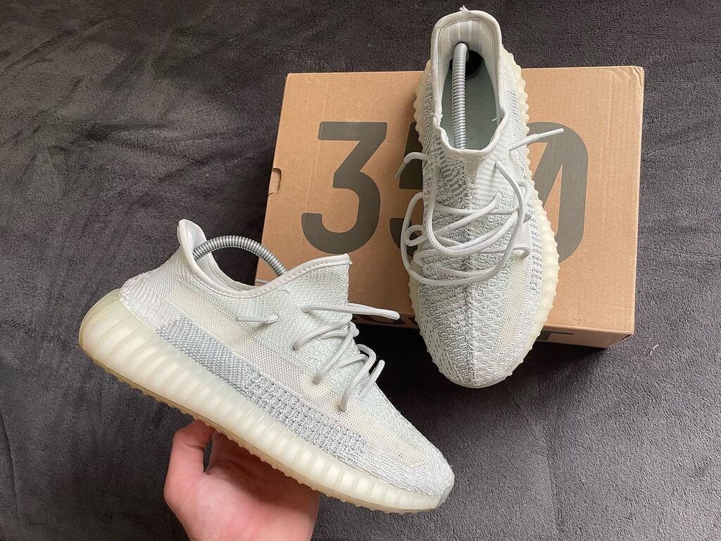 Adidas Yeezy Boost 350 V2, Cloud White (Reflective) Comfortable wear