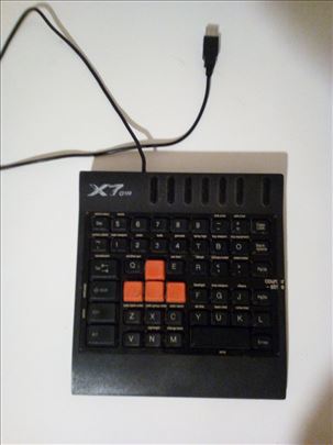 Gaming tastatura