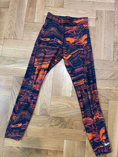 Nike helanke