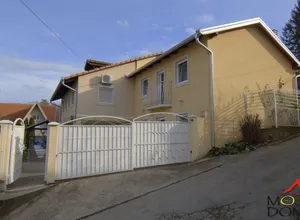 Prodaja Kuća - Petrovaradin, Ledinci