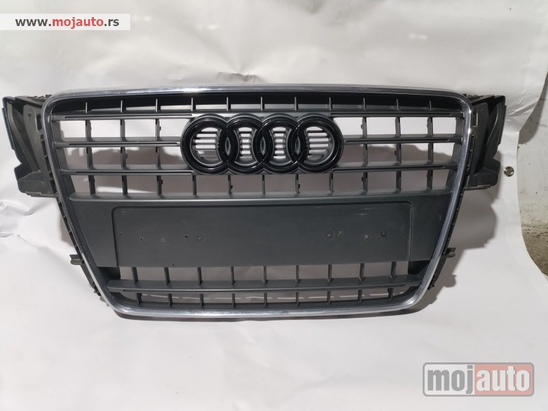 Maska sa crnim logom za Audi A5, od 2007.-2012.god.