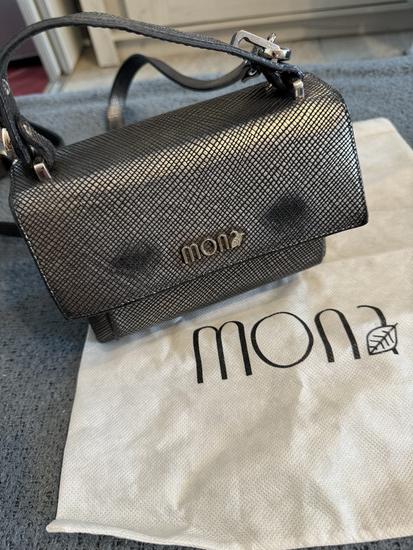 Mona torbica