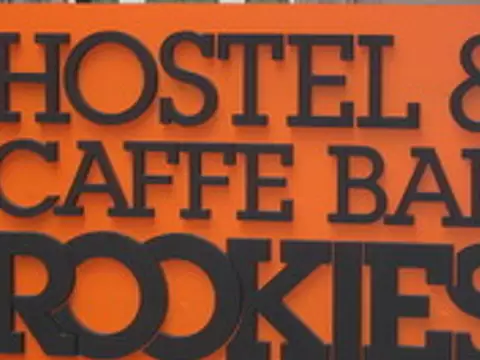 Hostel&bar Rookies