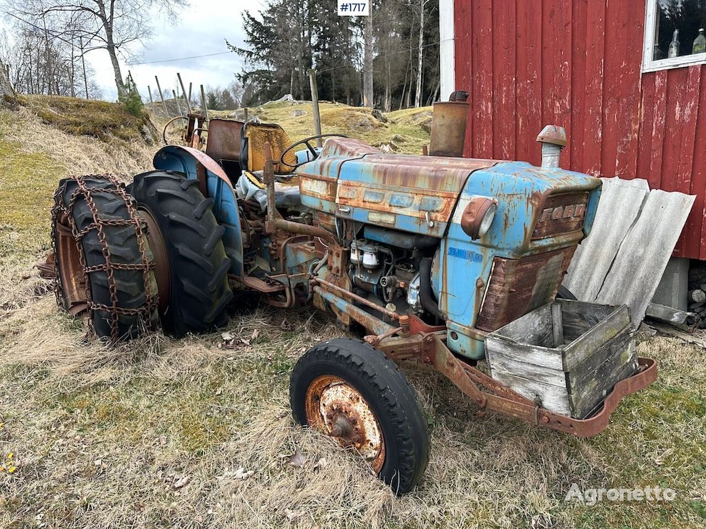 Ford 3000 traktor točkaš