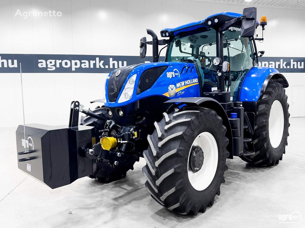 New Holland T7.210 traktor točkaš