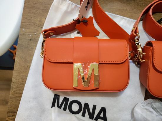Mona torbica narandžasta Novo