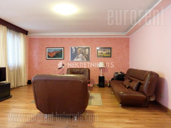 #26224, Izdavanje, Stan, VOŽDOVAC, 1680 EUR