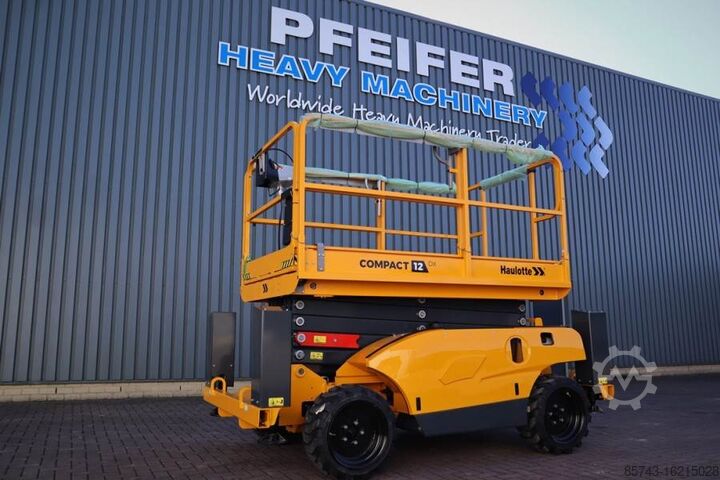 Podizanje makaza
Haulotte Compact 12DX Valid Inspection, *Guarantee! Diesel,