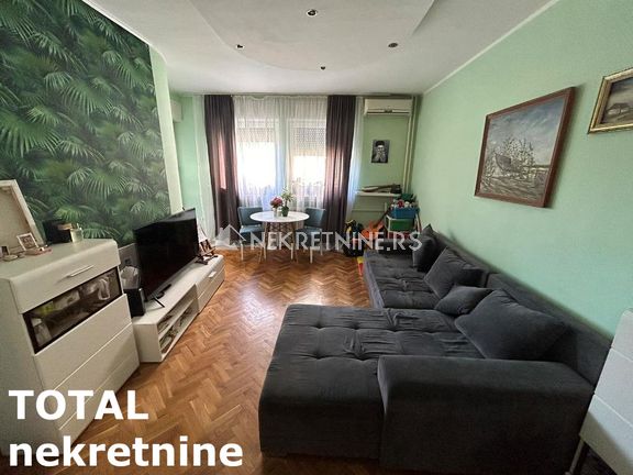 Dvosoban stan NOVI SAD, 103000€