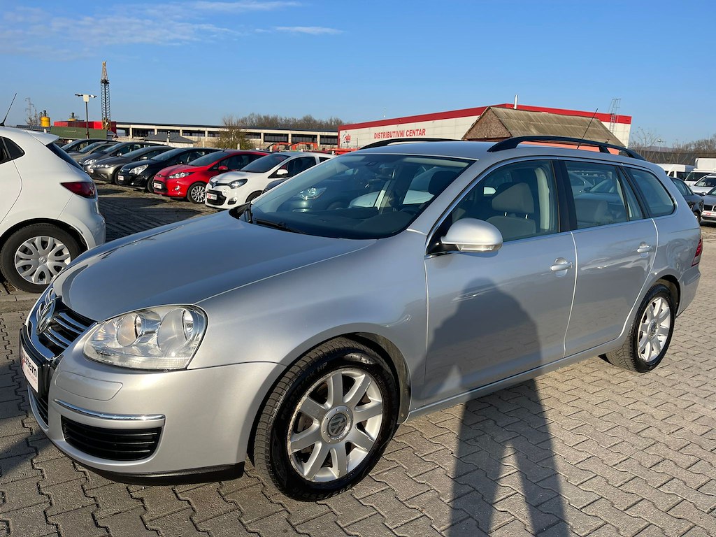 Volkswagen Golf-2 1.6 2008